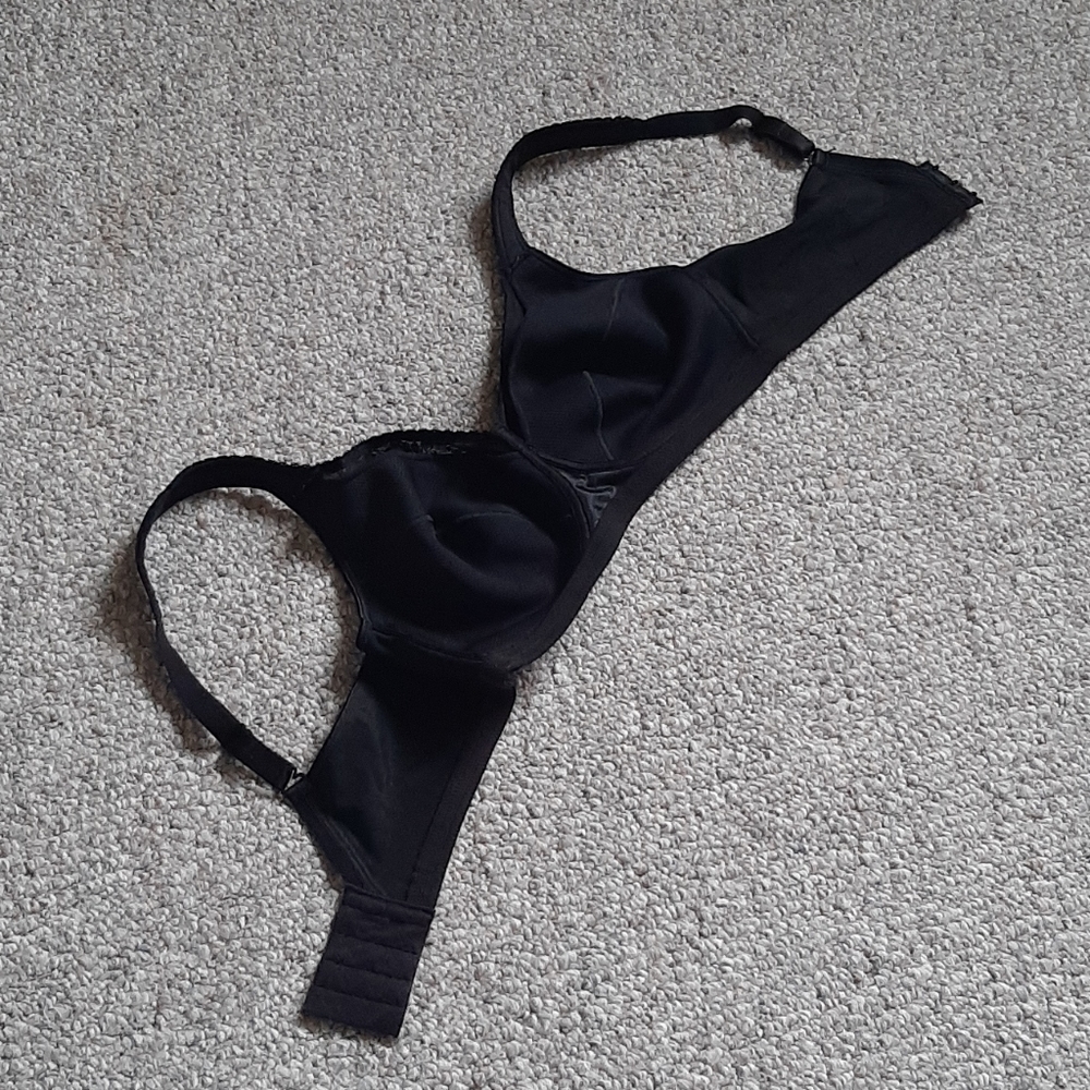 New Playtex Ultimate Lift & Support Wirefree Bra. - Gem